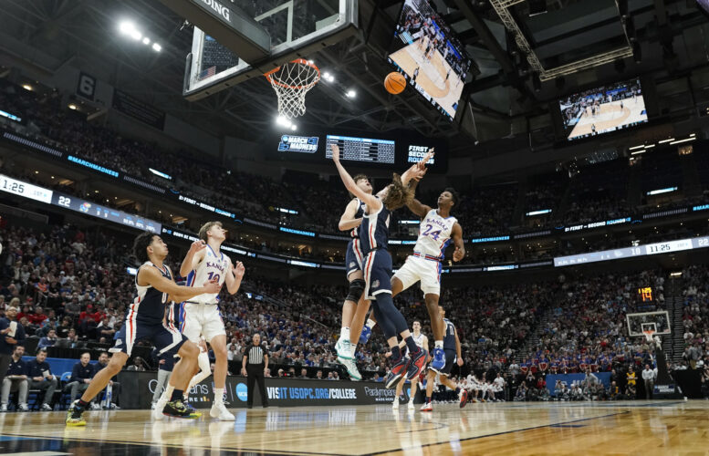 Photo Gallery: Zags end Jayhawks season with second-half blowout - KU ...